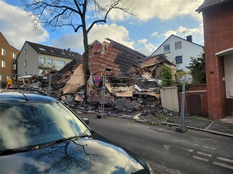 Haus nach Explosion eingestürzt Explosion in Bochum letzter Stand
