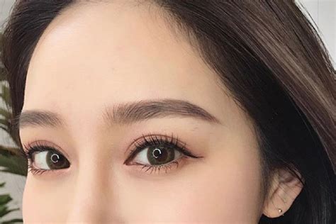 Cách Vẽ Lông Mày Cân Đối Bất Cứ Ai Cũng Làm Được