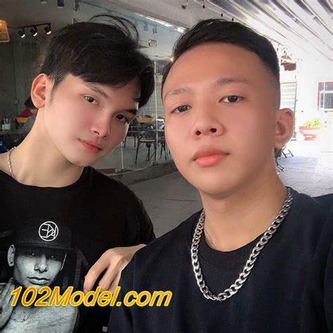 Boy tuổi teen cu căng múp da trắng mình dây xinh xắn KHANG 1430