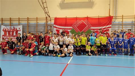 Turniej CERA WINTER CUP Rocznik 2013 YouTube