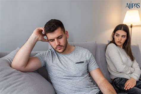 Giảm ham muốn ở nam giới Nguyên nhân và triệu chứng