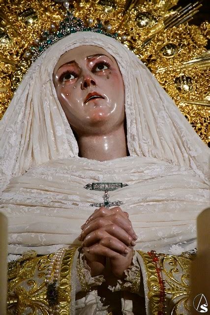 La Virgen de las Aguas del Museo en su paso de palio para la procesión