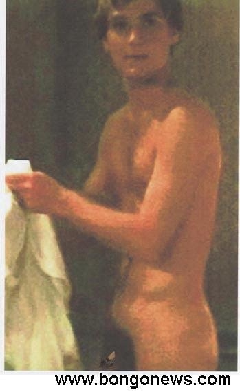 Jude Law Censored Pic Naked Male Celebrities