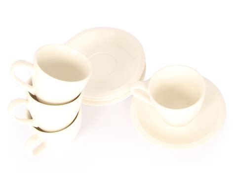 Ripley SET TAZAS PLATOS RIPLEY HOME BASIC CAFE BLANCO PORCELANA 8 PIEZAS