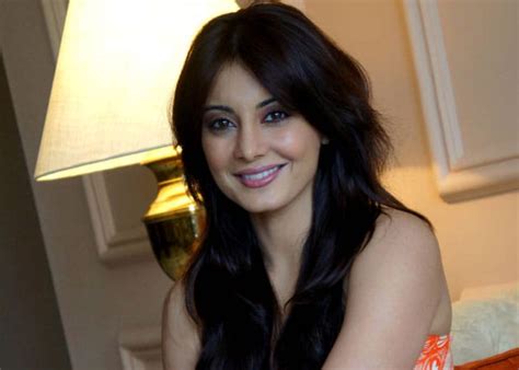 Minissha Lamba Throws A Fit Over Bikini Shoot