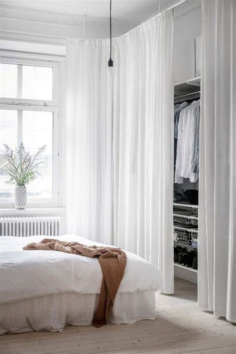 30 Simple And Modern Open Closet Ideas For Your Bedroom HomeMydesign
