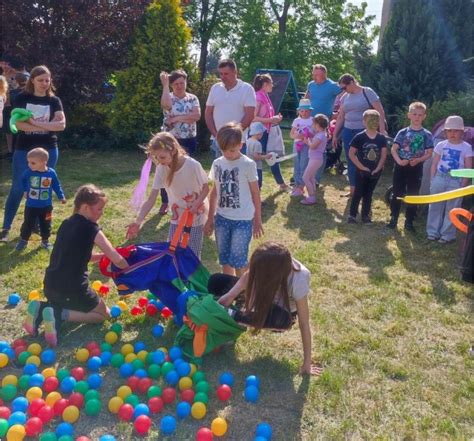 Zaproszenie Na Festyn Rodzinny W Szkole Nasze Fm Regionalny