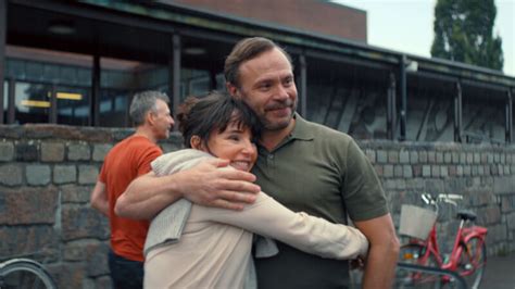 Una familia normal Serie Tráiler sinopsis estreno Netflix
