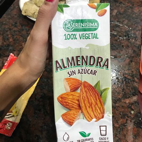 La Serenísima Leche de Almendras Sin Azúcar Review abillion