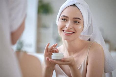 Rutina facial diaria Guía completa para cuidar tu piel Casas