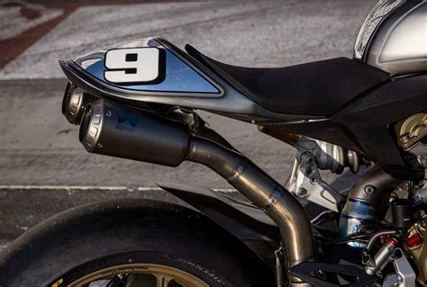 Rsd Turns The Ducati Superleggera Into A Naked Bike Drivemag Riders