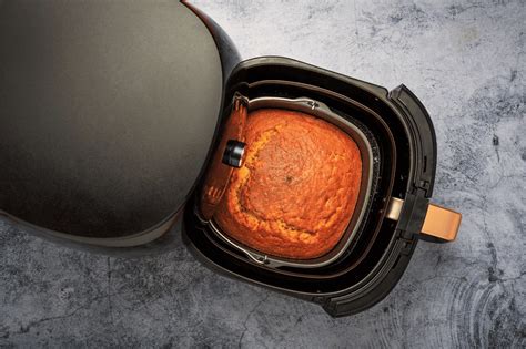 Como assar bolo na airfryer Rápido e Prático
