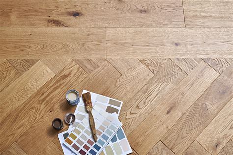 Highclere Natural Oak Woodpecker Flooring