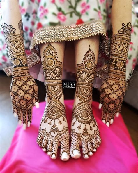 Discover 77 Dulhan Mehndi Design Image Latest Seven Edu Vn