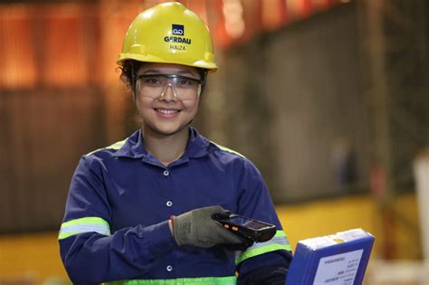 Gerdau abre vagas exclusivas para mulheres em programa de capacitação