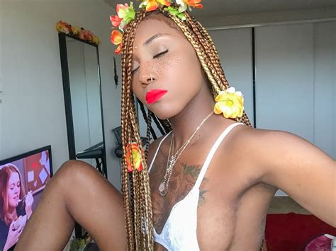 Tumblr Idk Her Name Maybe Eve Melanin Help If U Can ShesFreaky