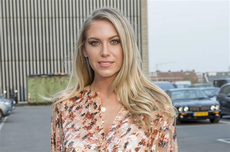 Opgeblazen Buik En Puistjes Jessie Jazz Vuijk Deelt Echte Foto S Van