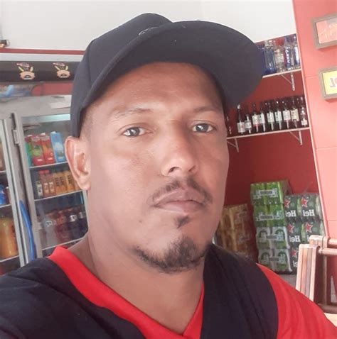 Homem de 39 anos é morto a facadas após briga em São Carlos autor do