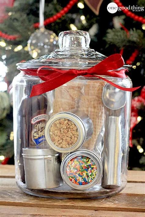 70 DIY Christmas Gift Basket Ideas Lady Decluttered Diy Hostess