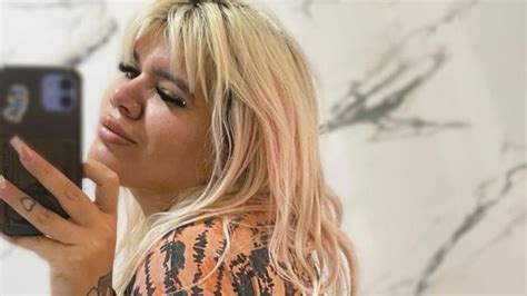 Morena Rial causó furor con una foto hot en donde dejó ver el resultado
