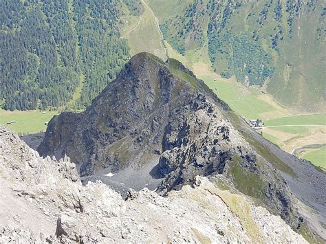 Der Ostgrat unten Sertig Dörfli Fotos hikr org