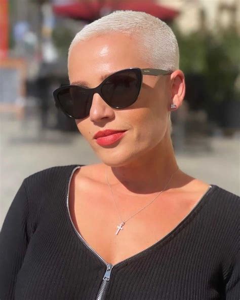 The Buzz Cut For Women The Trendy Hairstyle With Shaved Hair Archyde