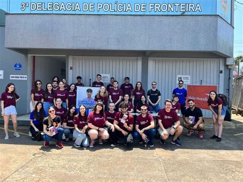 Aula integrada Relações Internacionais ONG Visão Mundial