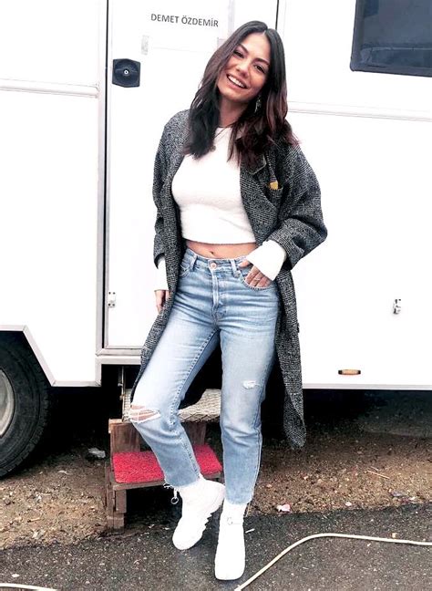 Demet Özdemir Brasil Fan Account on Twitter She has the most
