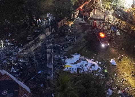 Recuperaron los 62 cuerpos de las víctimas del avión que se estrelló en