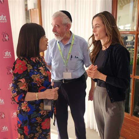 מירב כהן Meirav Cohen on Twitter לפני כשנתיים תרמתי את שיערי לעמותת