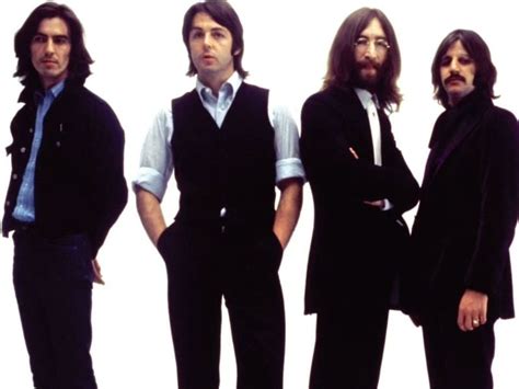 The Beatles anuncia Now and Then canción inédita con la voz de John