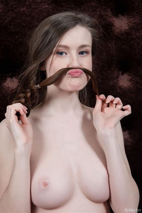 Do Not Feed The Vulva Sniz Porn