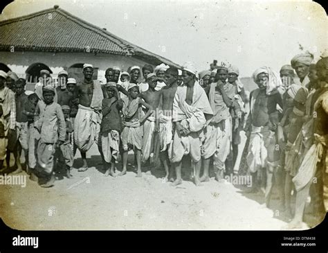 Porter des turbans Banque de photographies et dimages à haute