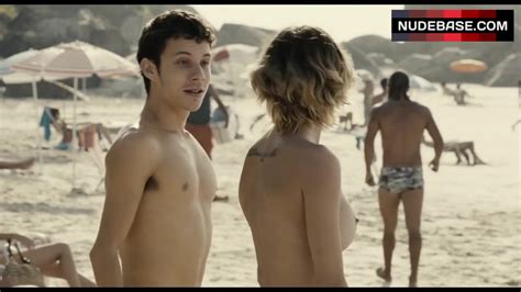 Deborah Secco Naked On The Beach Boa Sorte Nudebase
