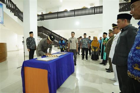 Ini Puluhan Pejabat Eselon II III Dan IV Hingga Kepsek Di Pesisir