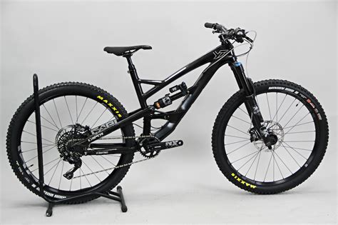 2017 YT Capra CF Pro For Sale