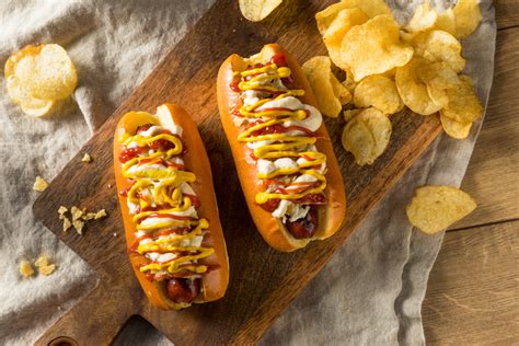 Dia do cachorro quente conheça 4 versões desse sanduíche Academia Assaí