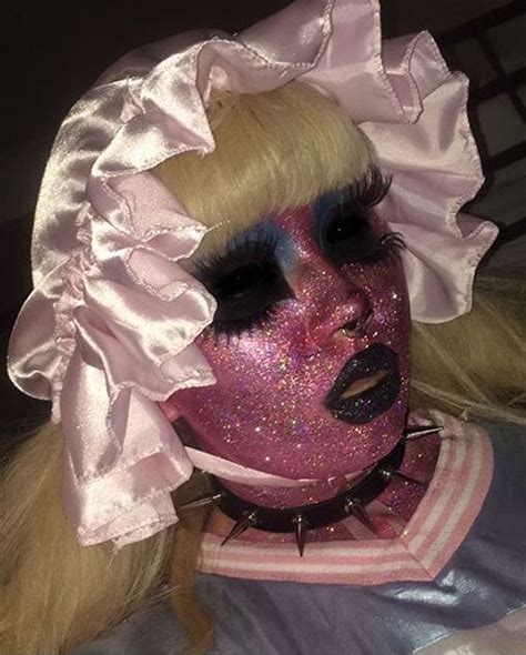 Pin By K4yl31gh On Pink Black In 2024 Jazmin Bean Cute Makeup Looks