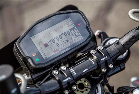 Rsd Turns The Ducati Superleggera Into A Naked Bike Drivemag Riders