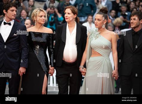 Niels Schneider Virginie Efira Justine Triet Adele Exarchopoulos And