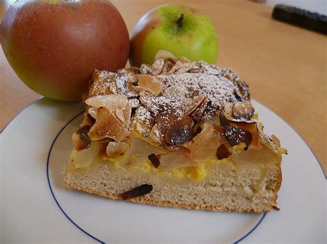 Apfel Eierlikör Kuchen vom Blech von Thokat Chefkoch