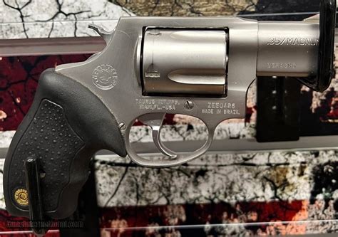 TAURUS 605 Stainless