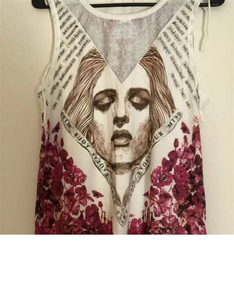 Renová Tu Vestidor Remera Guess