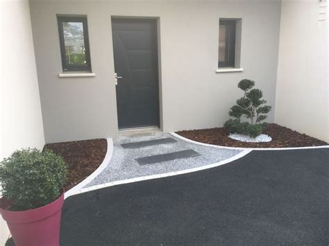 Mise en place végétal terminee Aménagement jardin devant maison