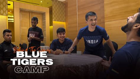 Sunil Playing Pointers And Buzz With Thapa Bheke And Nikhil Behind