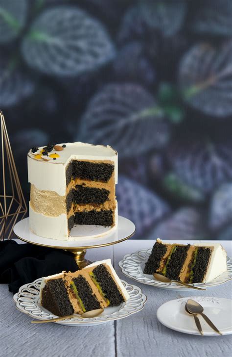 Tarta Sesamo Negro Chocolate Blanco Tostado Maracuya Crumble