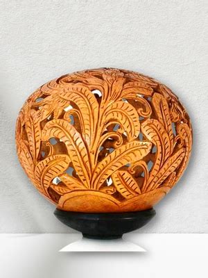 Coconut Shell Handicrafts Orumindicus