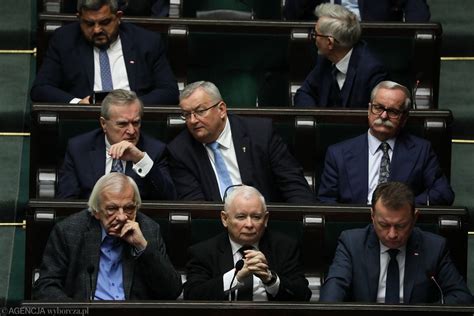 Expose Donalda Tuska Czy posłom PiS odrosną sumienia