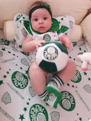 Pai que colocou Palmeiras no nome da filha viaja para ver título