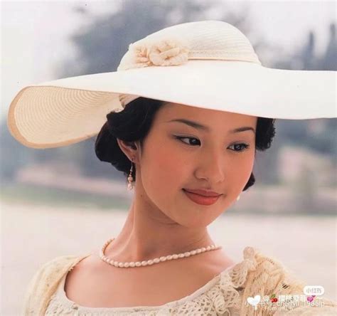 Bộ ảnh năm 16 tuổi của Quốc bảo nhan sắc Lưu Diệc Phi hot trở lại